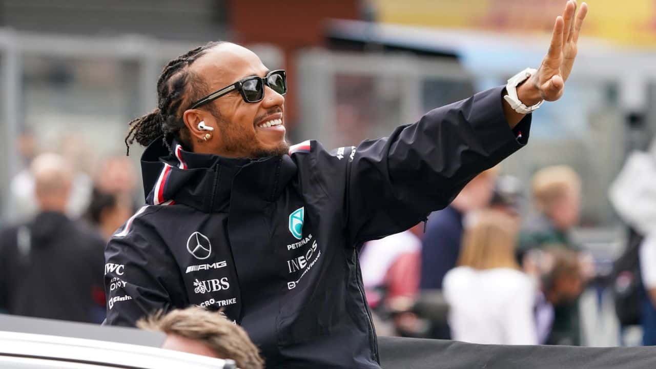 Lewis Hamilton is Grateful to F1 for Helping Him in His $140,000,000 ...