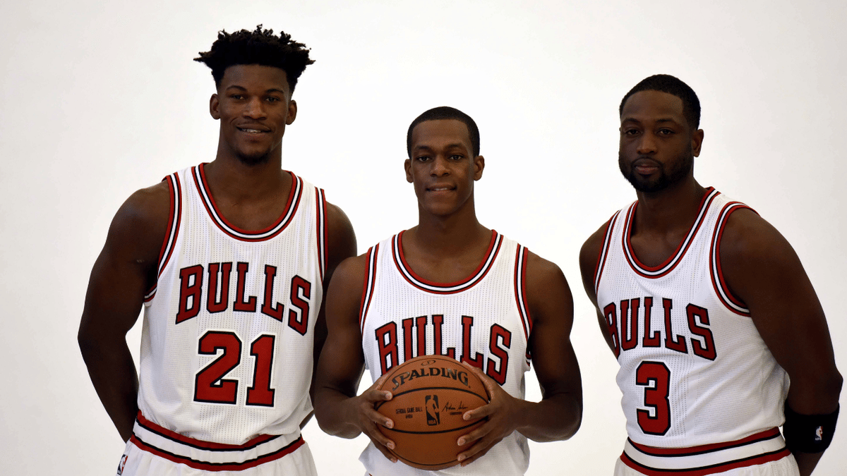 “Jimmy Butler and Dwyane Wade Were on Their Own!”: Rajon Rondo Blames ...