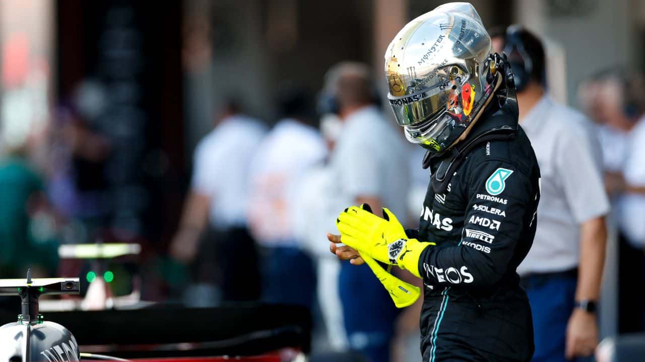 Despite Scope of Picking Thousand of Dollars, Lewis Hamilton Refuses to ...