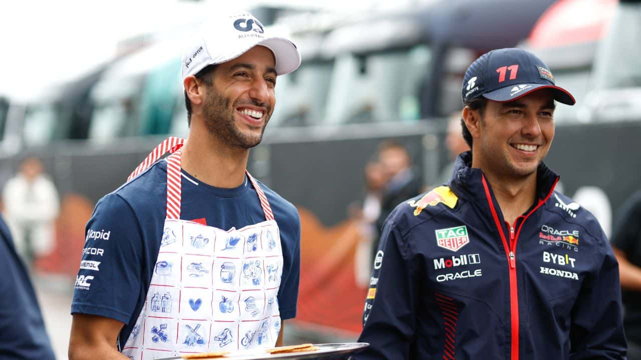 As Daniel Ricciardo Makes a Fool of Sergio Perez, Helmut Marko Opens His Eyes to ‘Unbelievable ...