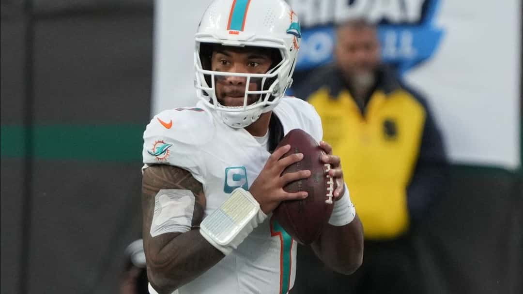 Tua Tagovailoa's Arm Injury Leaves NFL World Concerned About His ...