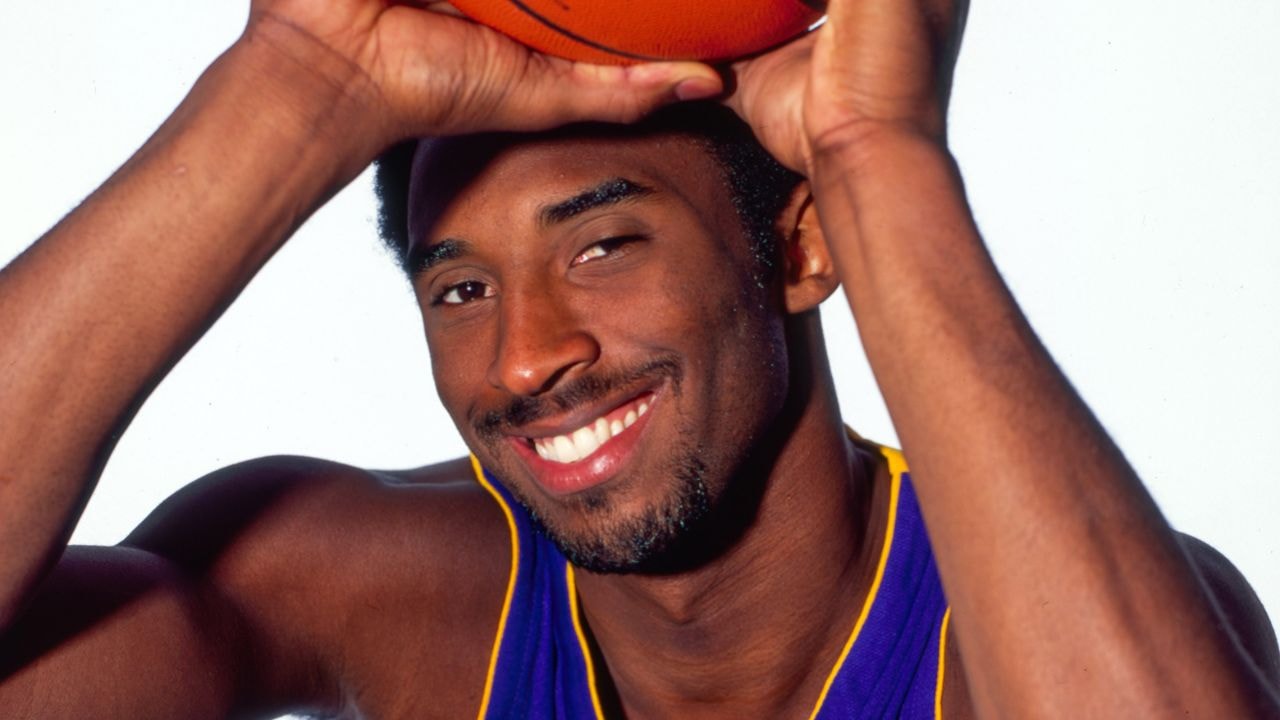"Drinks in the Limo": In a Rare Interview With 18 Y/O Kobe Bryant ...