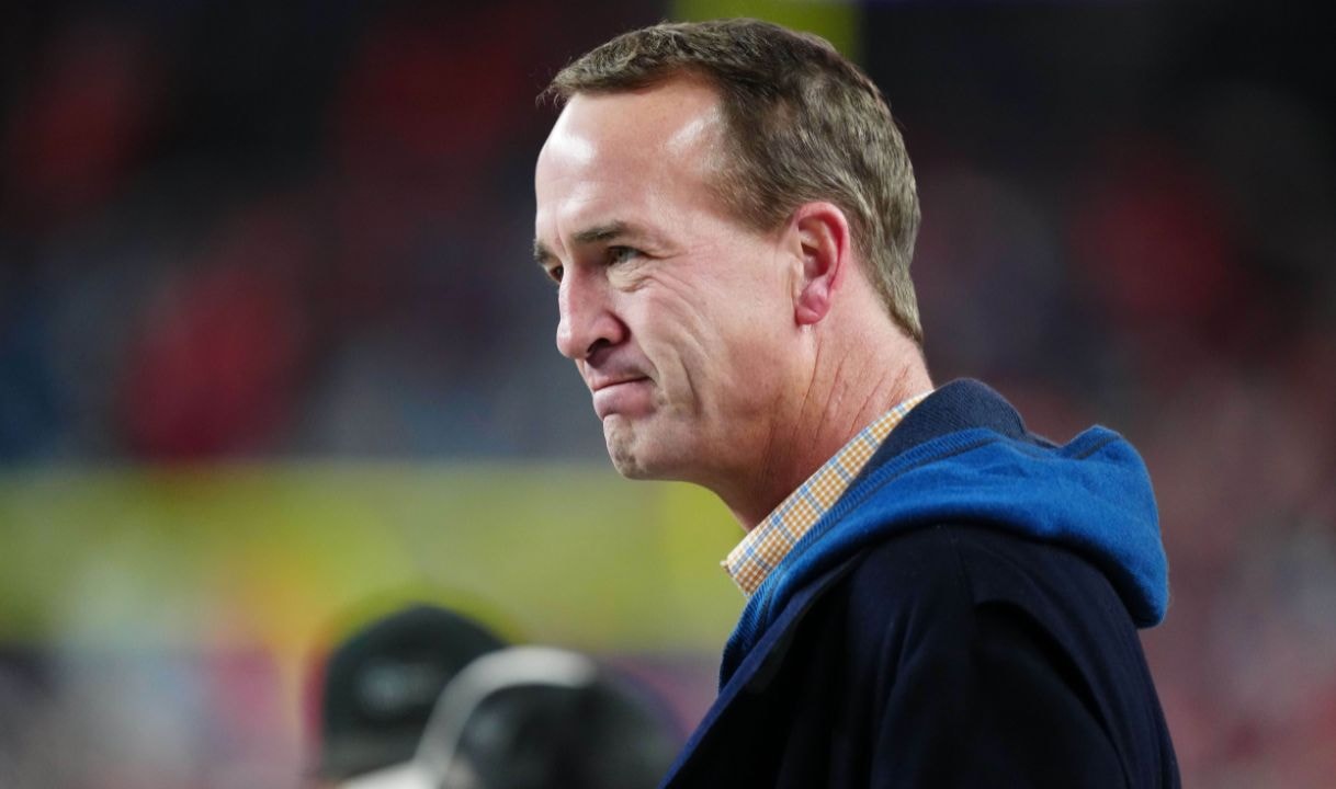 Former Great NFL Quarterback Joins Stephen Curry, Fred Couples With ...