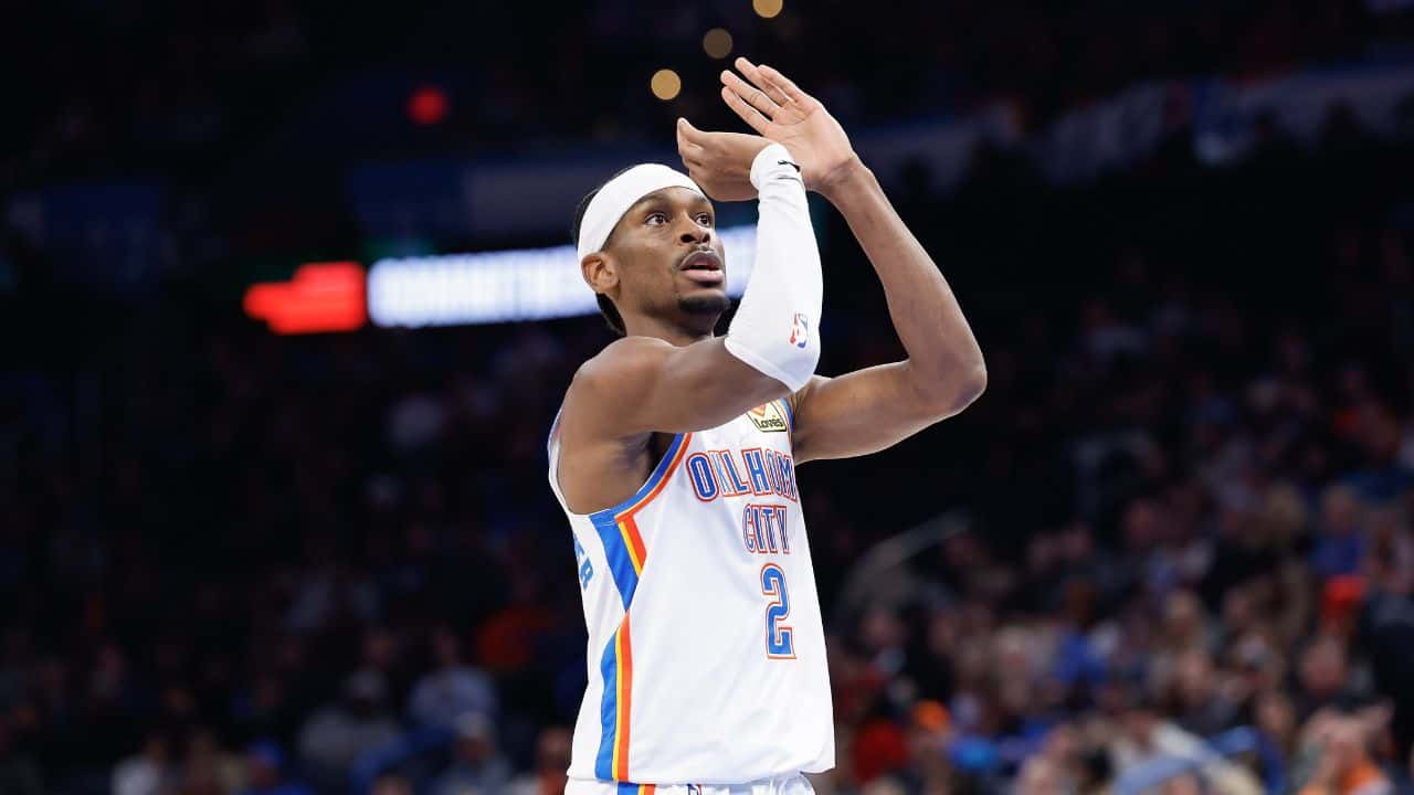 "He Play Like Snoop Dogg": Despite Being a Loyal Lakers Fan, Rapper ...