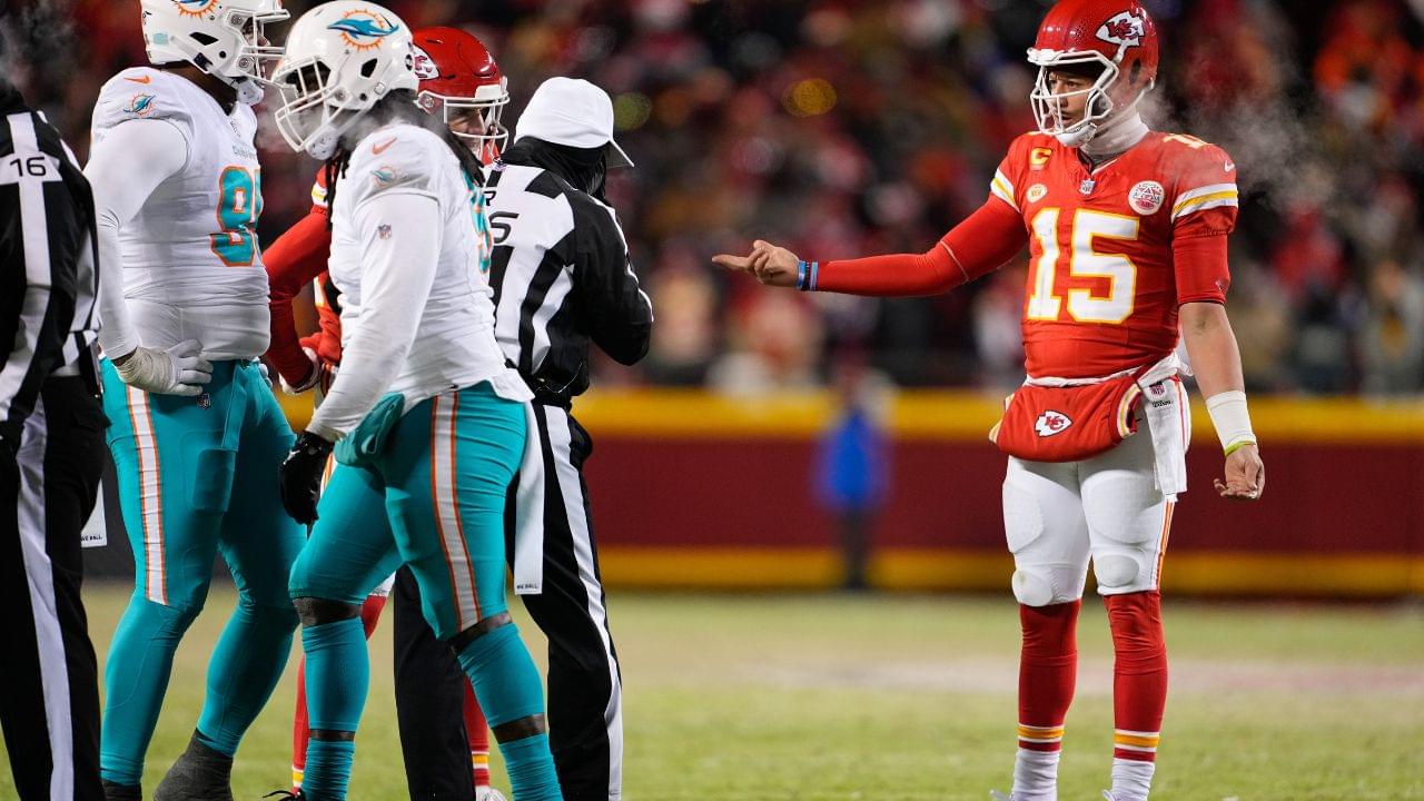 Question of Special Treatment Looms Over NFL Refs as Patrick Mahomes ...