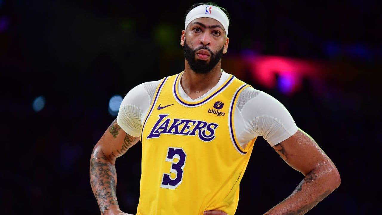 Who Are Anthony Davis' Parents and Other FAQs About His Family - The ...