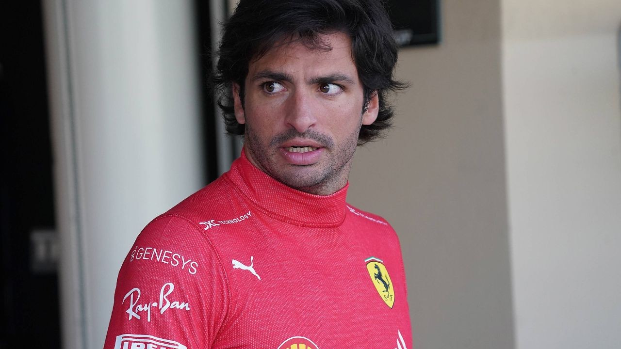 Ferrari Contract Negotiations With Carlos Sainz Stall Because He Has a Big Ask - The SportsRush