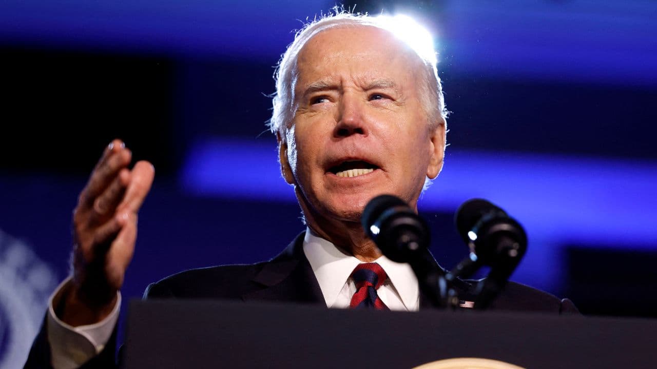 Ex-UFC Title Contender Pokes Fun at Joe Biden as Recent Mumbling Clip ...
