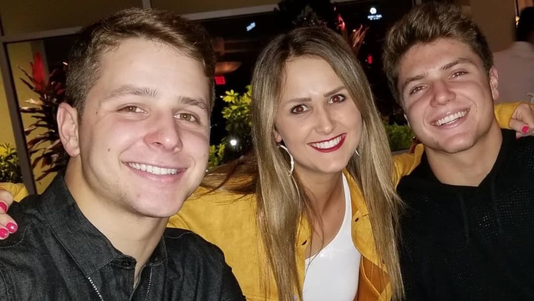 “In 30 Minutes, I Had 150 People in the House”: Brock Purdy’s Mom ...