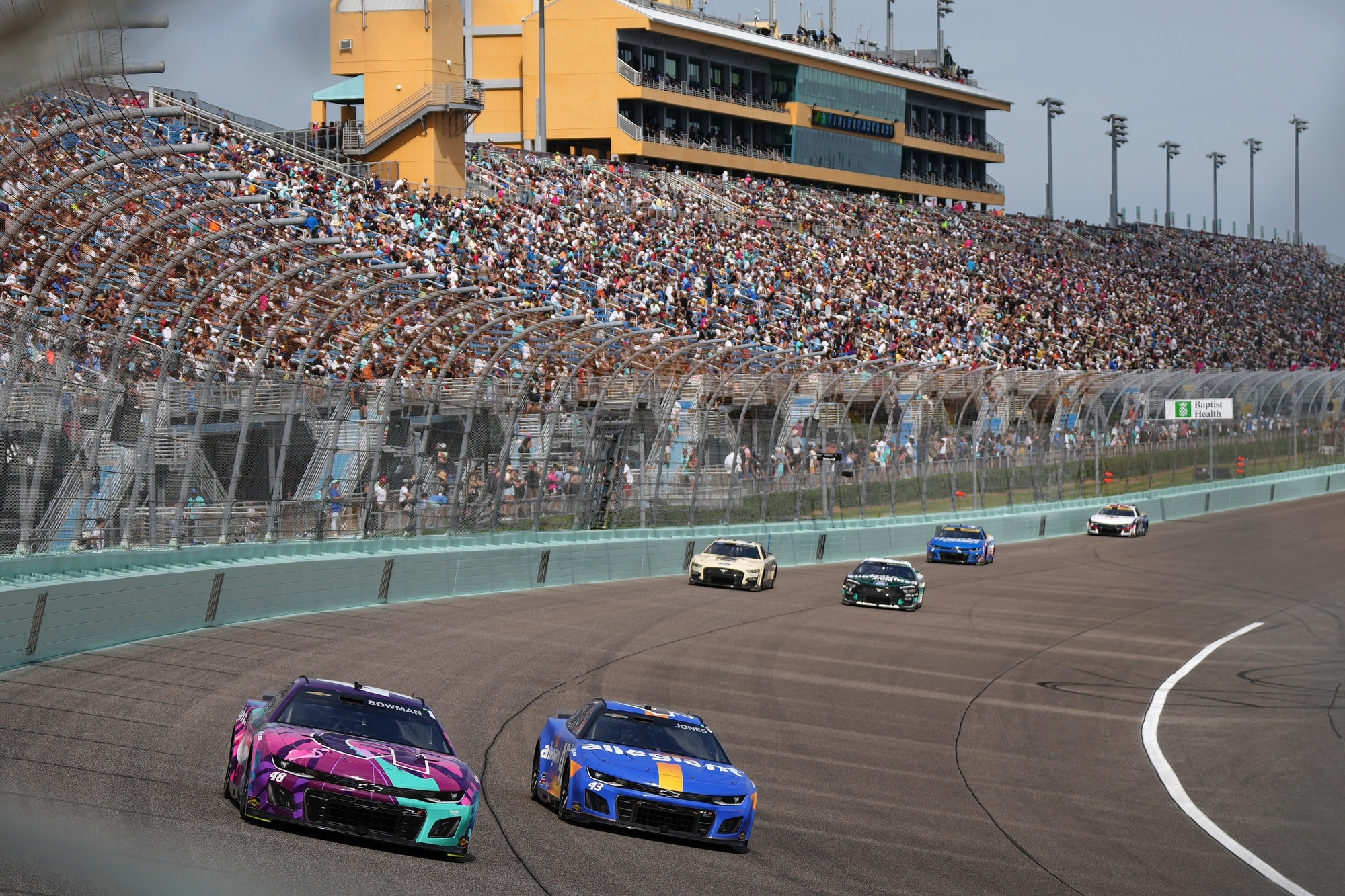 What Are Intermediate Tracks in NASCAR? - The SportsRush