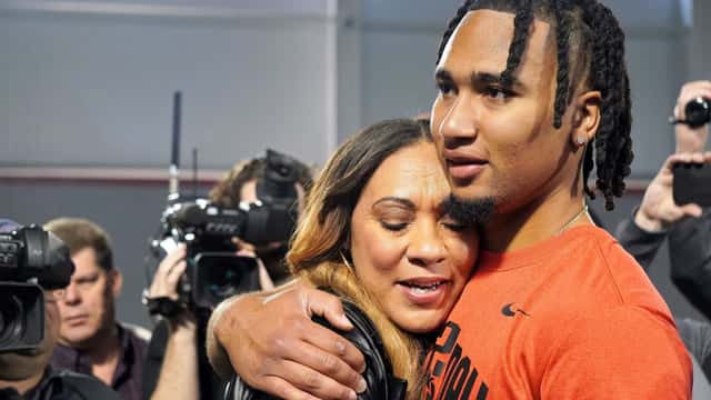 CJ Stroud's Mom Kimberly Stroud Constantly Praying for Her Beloved Son ...