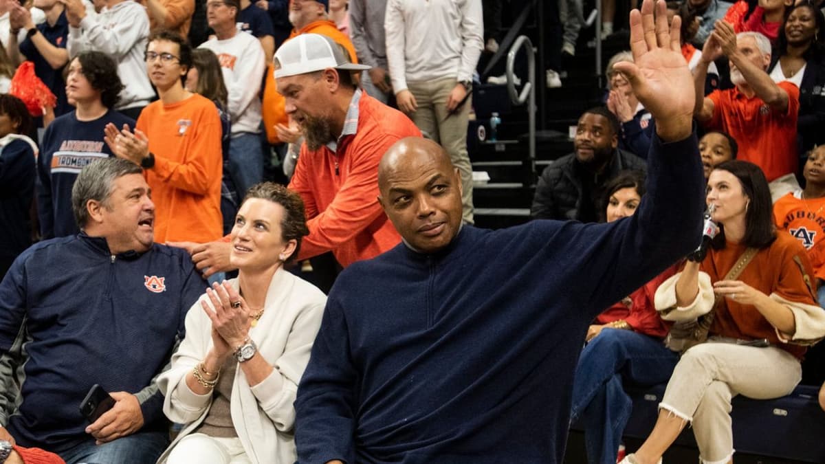 Charles Barkley's Brothers: Who Are John Glenn and Darryl Barkley ...