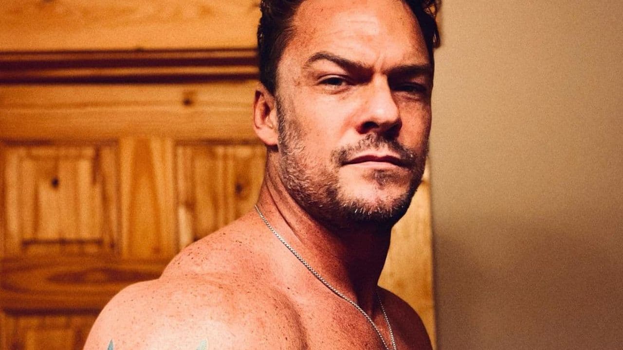 Reacher-Fame Alan Ritchson Admits Diet Trick on Rich Eisen Show ...