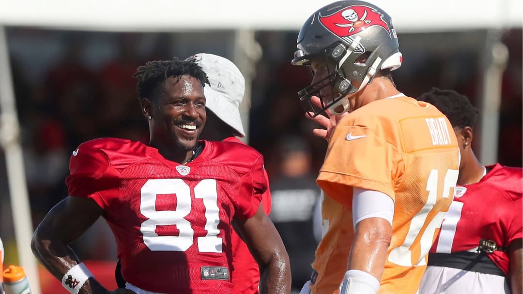 “I Got Released“: Antonio Brown Reveals How Tom Brady Helped Him During ...