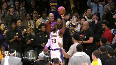 LeBron James Left Handed: How Michael Jordan Influenced LBJ's Shooting ...