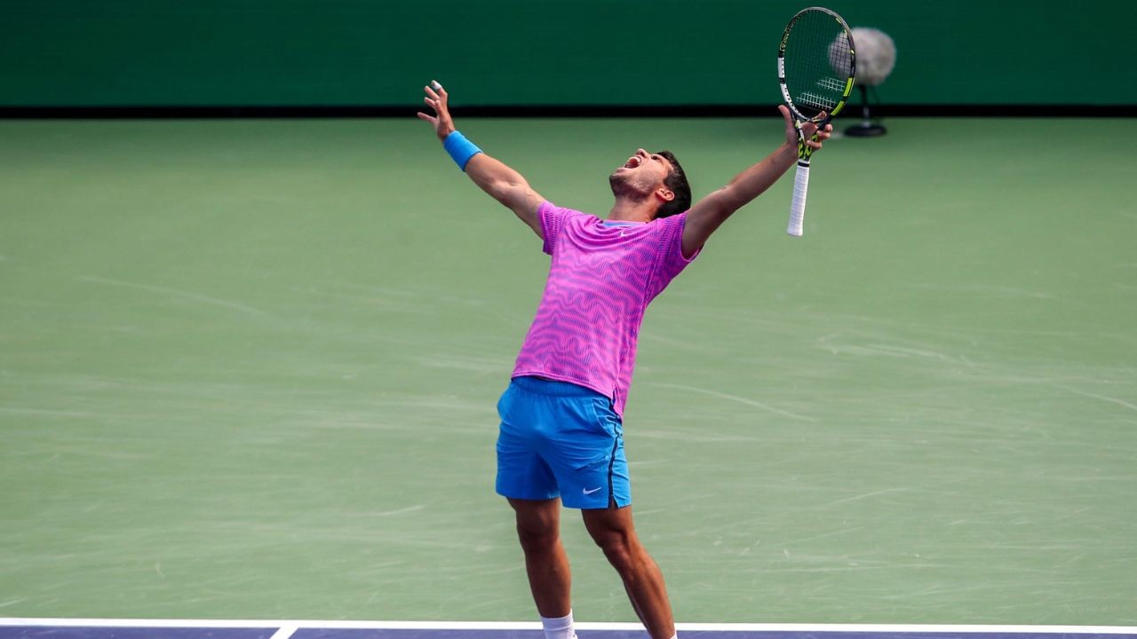 Carlos Alcaraz Slammed by Fans For Controversial Laver Cup Comment ...