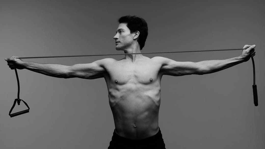 Longevity Fanatic Bryan Johnson Reveals His Custom Blueprint Stack ...