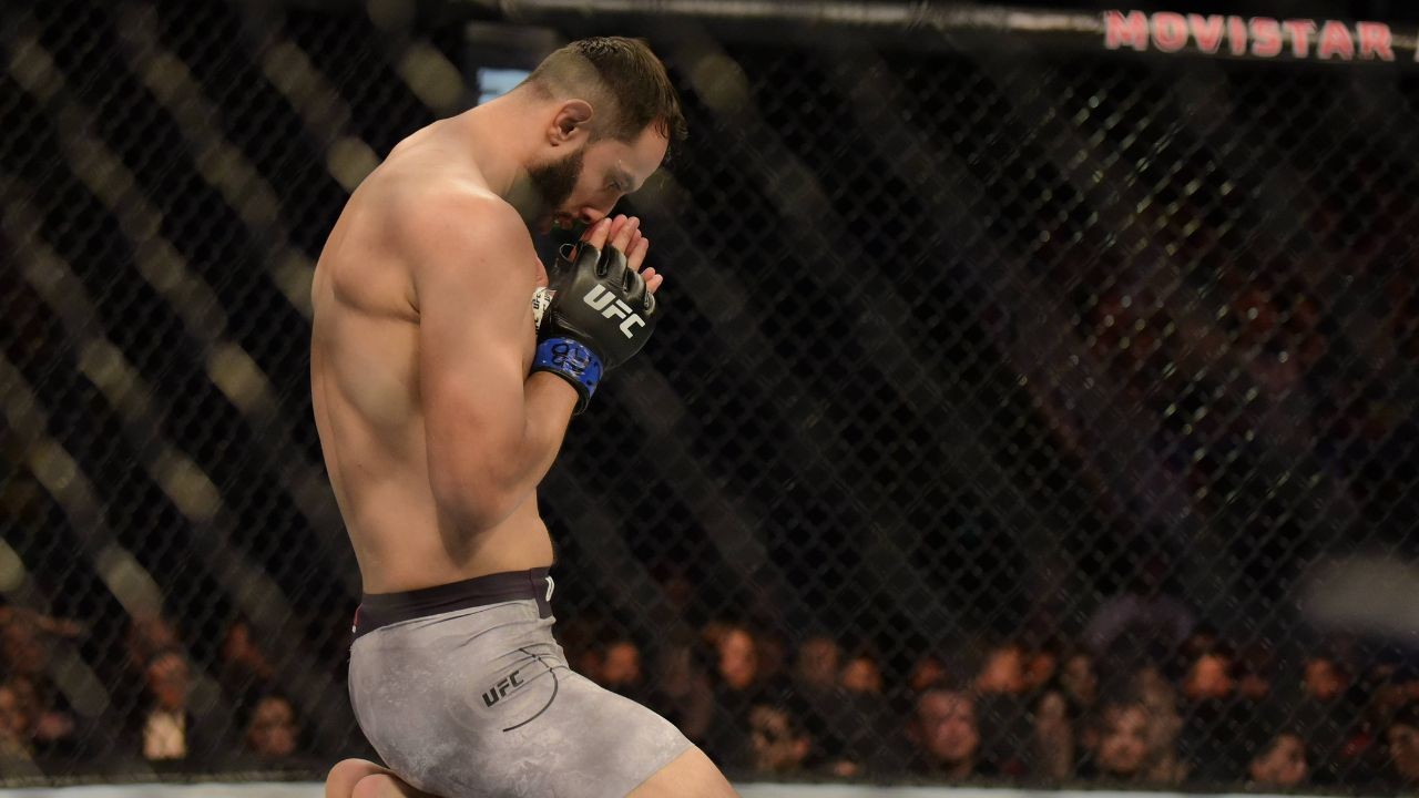 “TITLE RUN STARTS”: Fans Regain Faith in Dominick Reyes as He Breaks ...