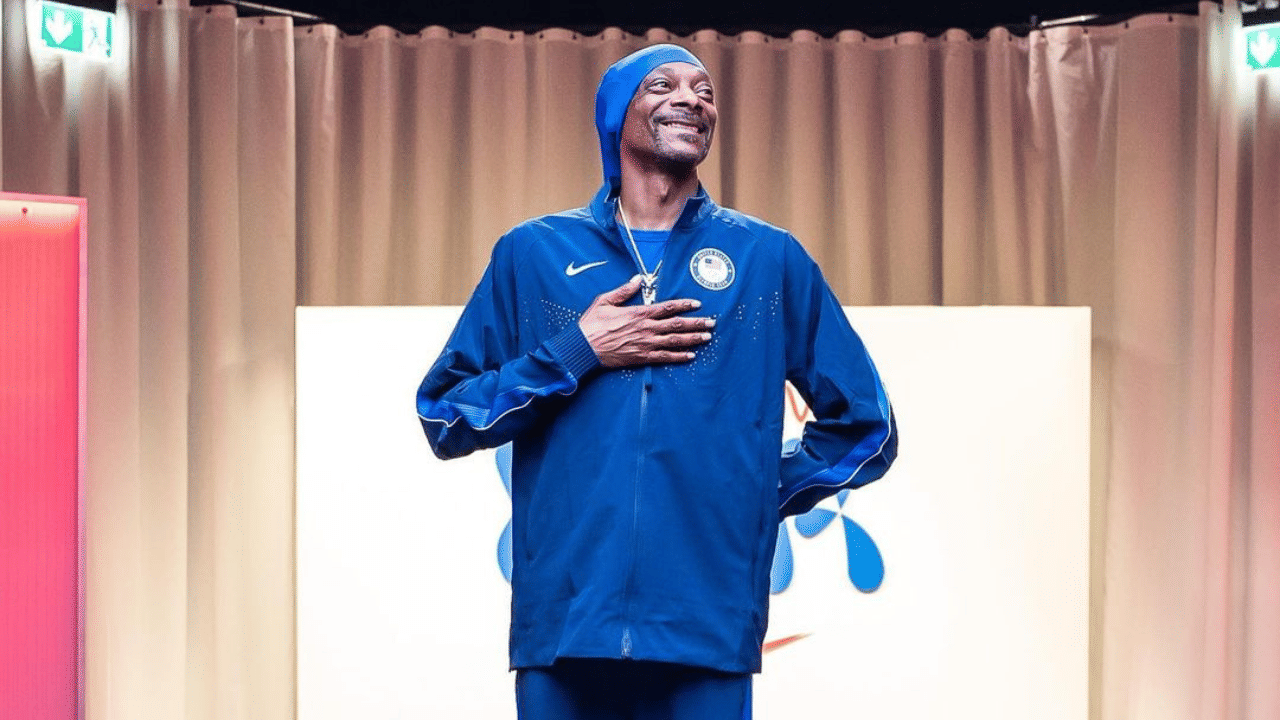 Rapper Snoop Dogg to Be One of the Olympic Torchbearers Ahead of the ...