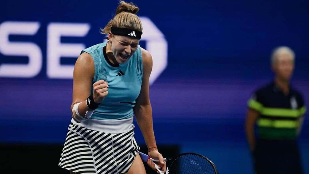 Karolina Muchova Wins Point by Copying Carlos Alcaraz's Stunning Behind ...