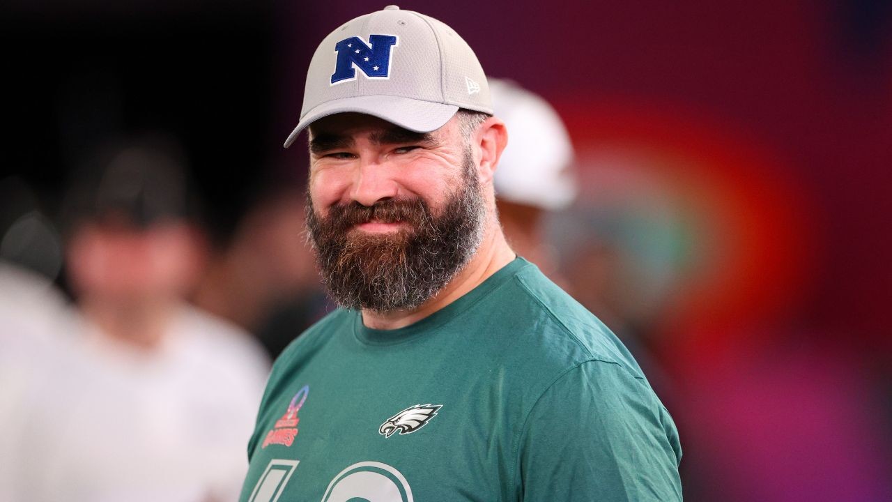 Jason Kelce Says His Viral Dance Moves Were Meant to ‘Kill’ 30 Minutes ...