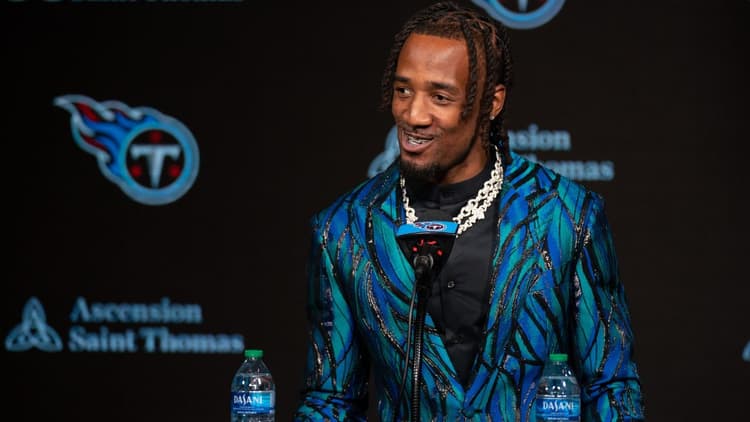 “Started Praying”: L'Jarius Sneed Reflects on Heartbreaking Incidents ...