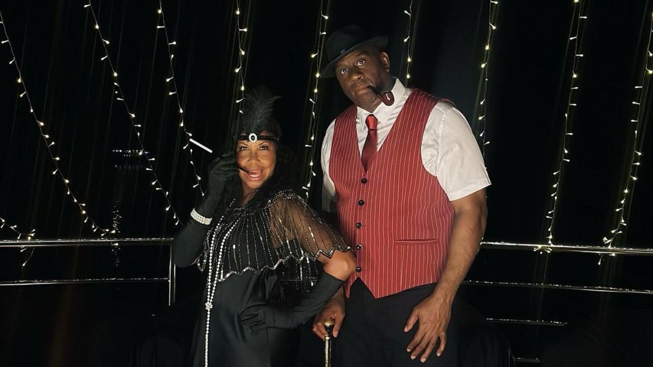 Magic Johnson Celebrates the "Best Decision" of His Life with Wife ...