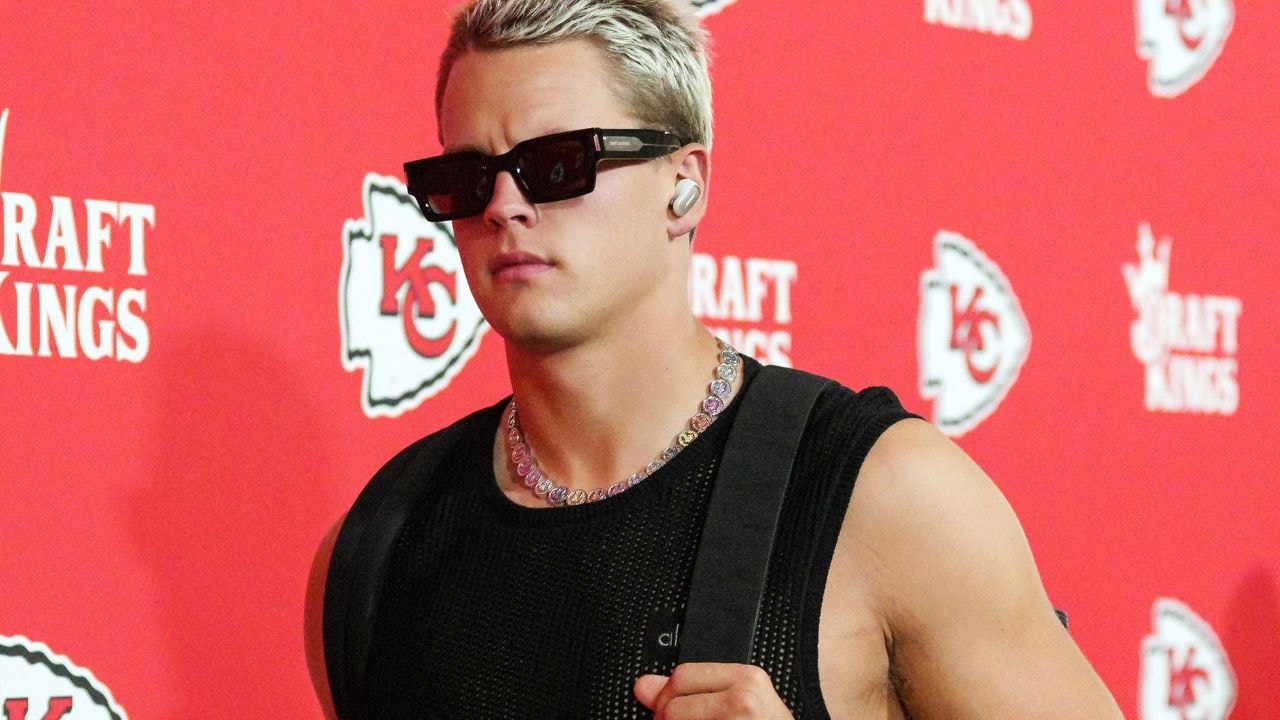 Inside Joe Burrow’s Luxurious $7.5 Million Cincinnati Home, Custom ...