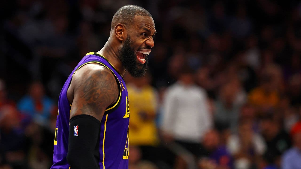 LeBron James 10 Point Streak: How The Lakers Star’s 1226 Consecutive Game Streak Nearly Ended ...