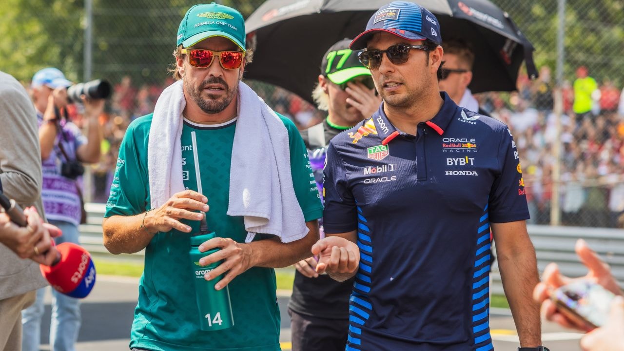 “Checo Never Gives Up”: Fernando Alonso Lauds Sergio Perez’s Respectful ...