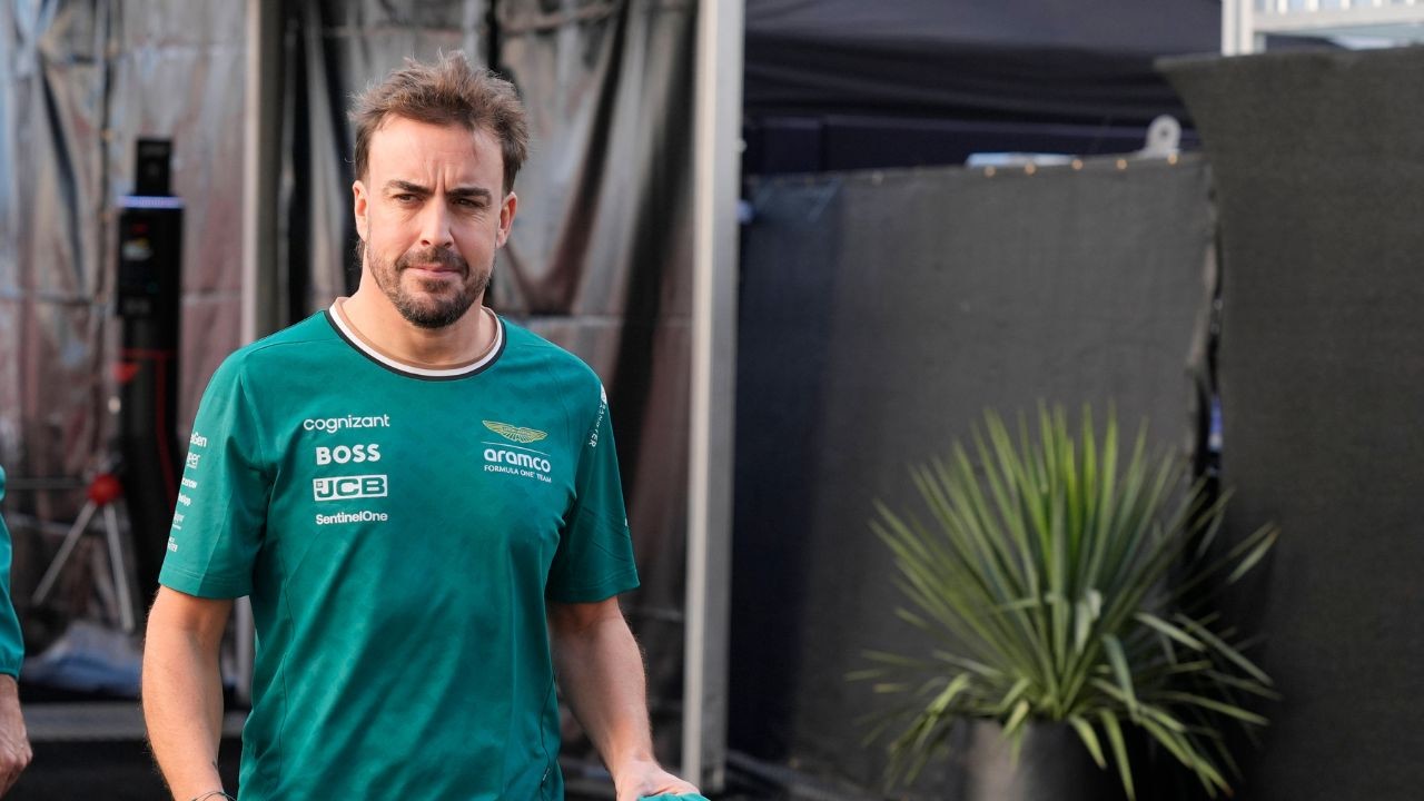 Fernando Alonso Admits He's “Not Proud” of Having 400 Race Starts Under ...