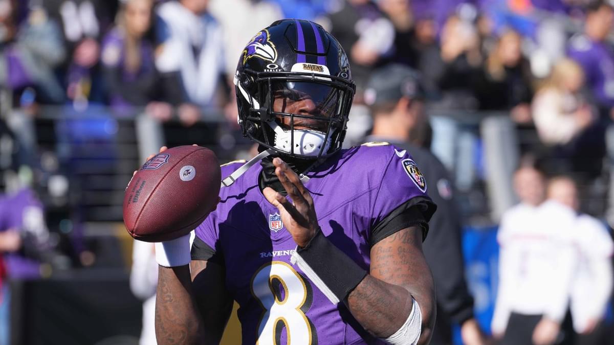 Lamar Jackson Explains Why He Doesn’t Wear Any Jewelry on the Football ...