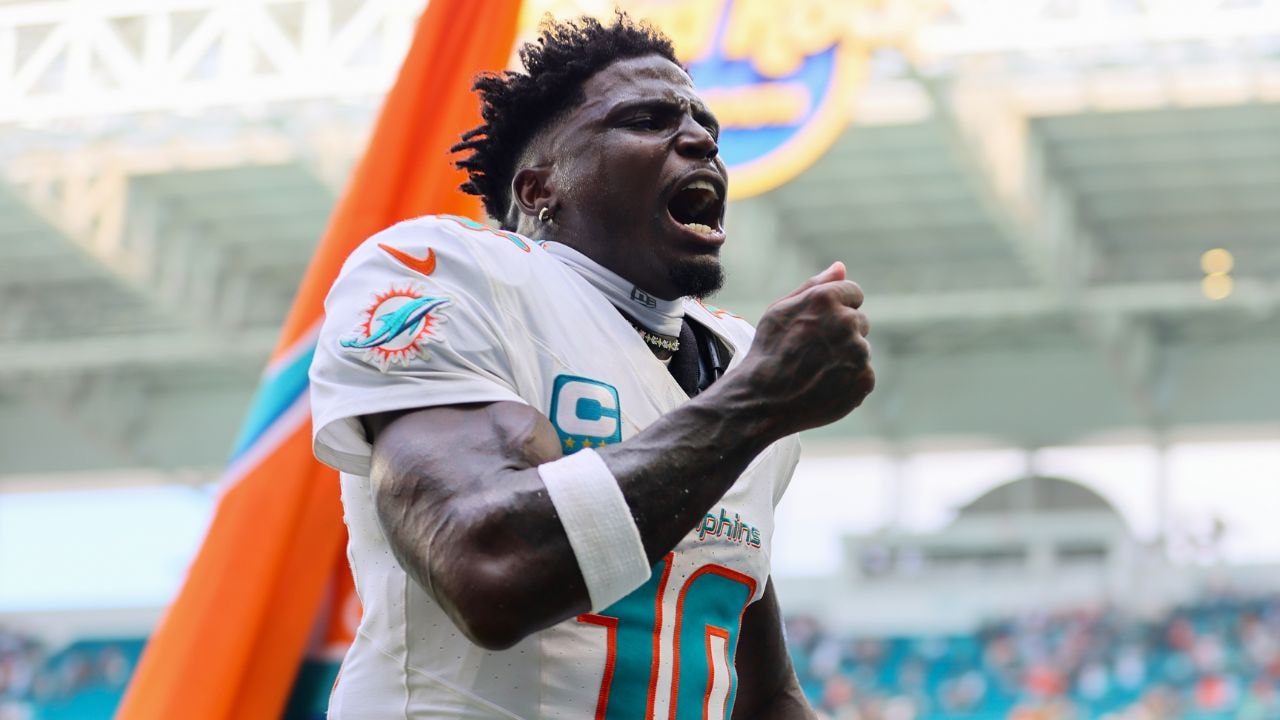 “That’s His Celebration”: Cam Newton Decodes Tyreek Hill’s Cryptic Tweet Amid Dolphins’ Exit ...