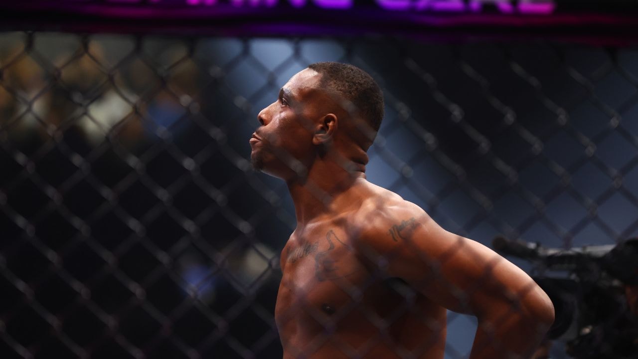 Ex-UFC Champion Mistakenly Names Jamahal Hill Fighter Of The Year Over ...