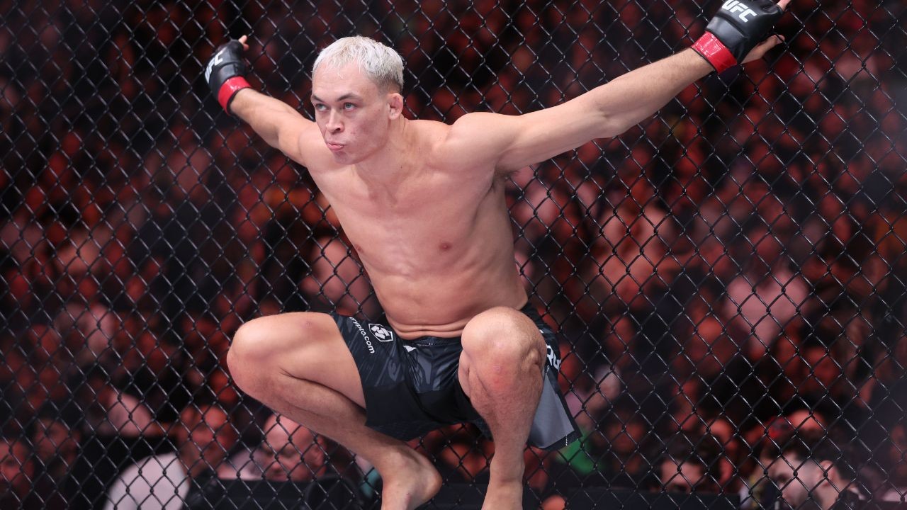 Israel Adesanya’s Teammate Shares Hair Transplant Journey at Merab ...