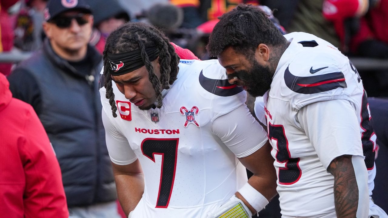 “Very Proud You Are My Son”: CJ Stroud’s Mom Kim Reacts to Texans QB ...