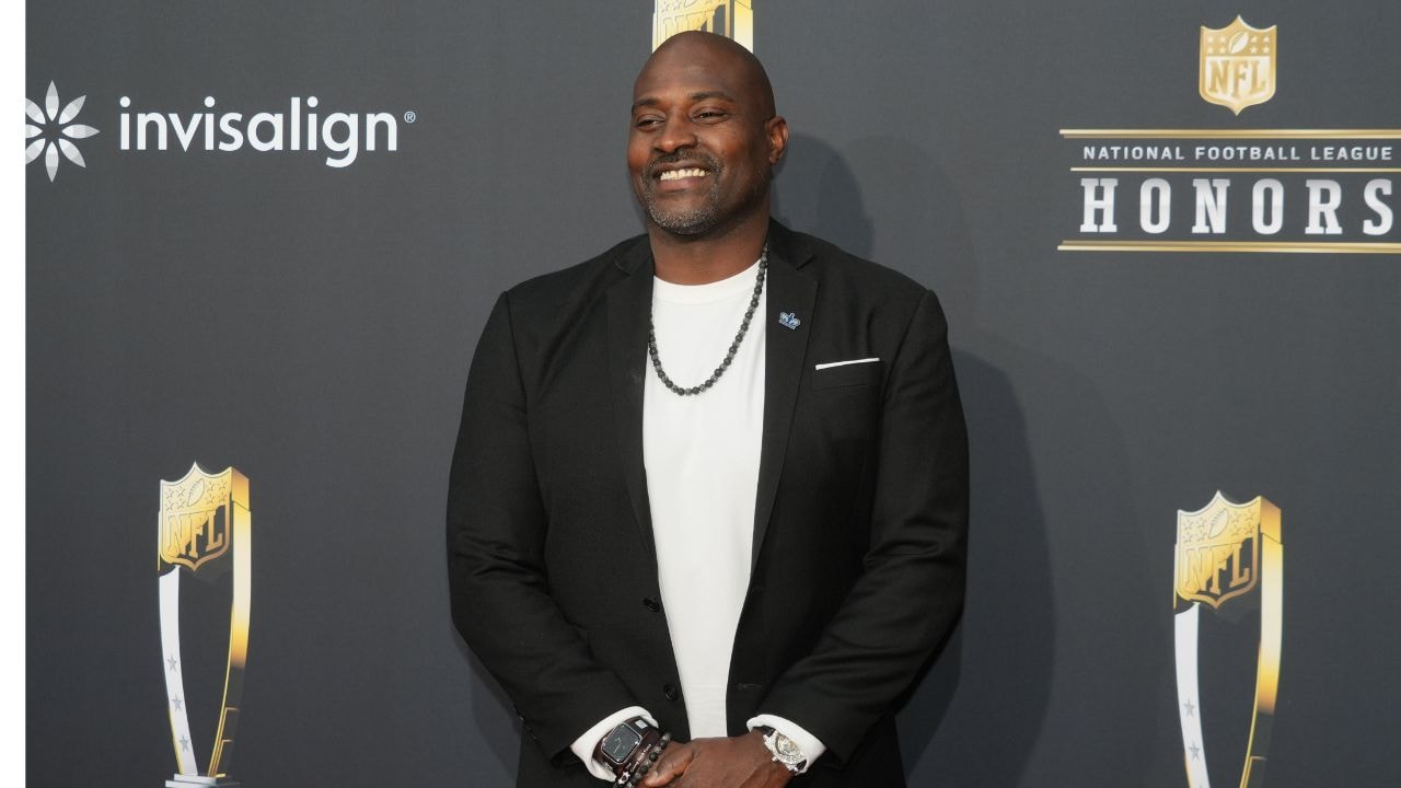 “Traveling Is Overrated”: Former Bills DE Marcellus Wiley Shares an ...