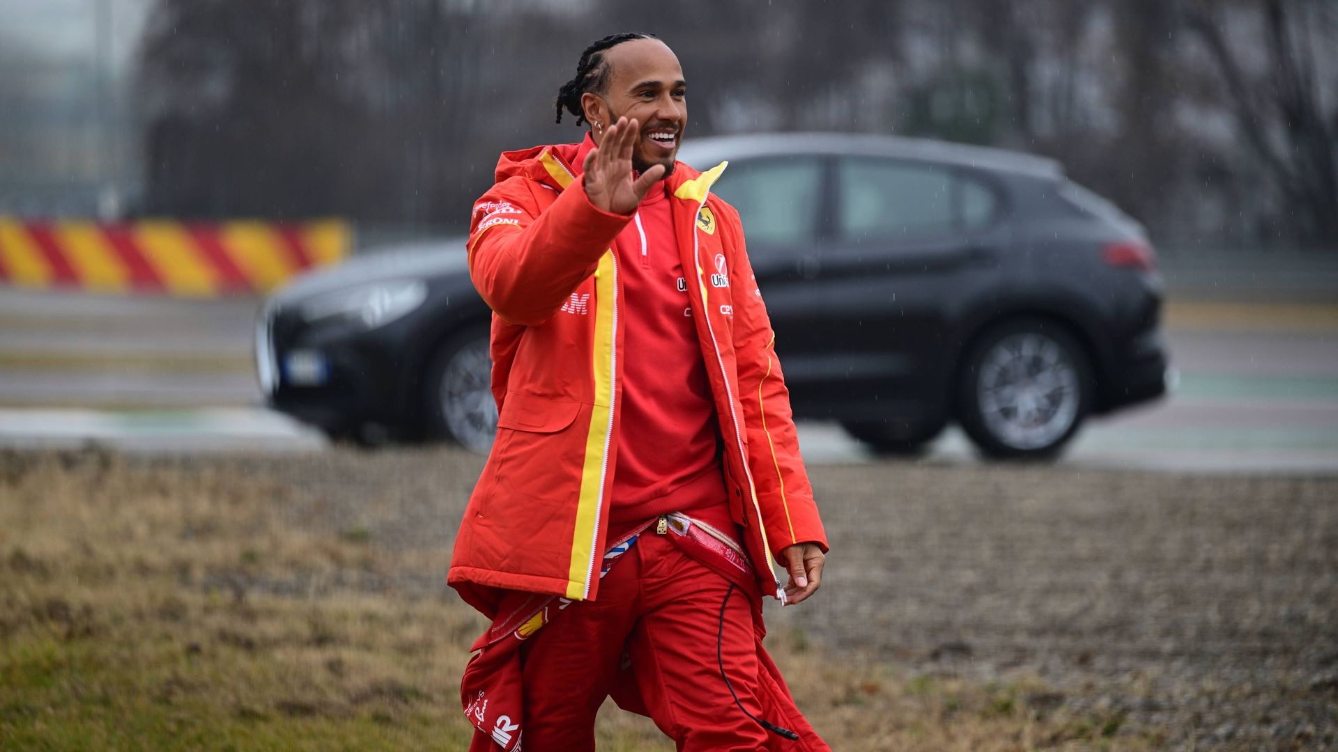 “I Have Never Seen So Many People”: Italian Journalist Reacts to Lewis ...