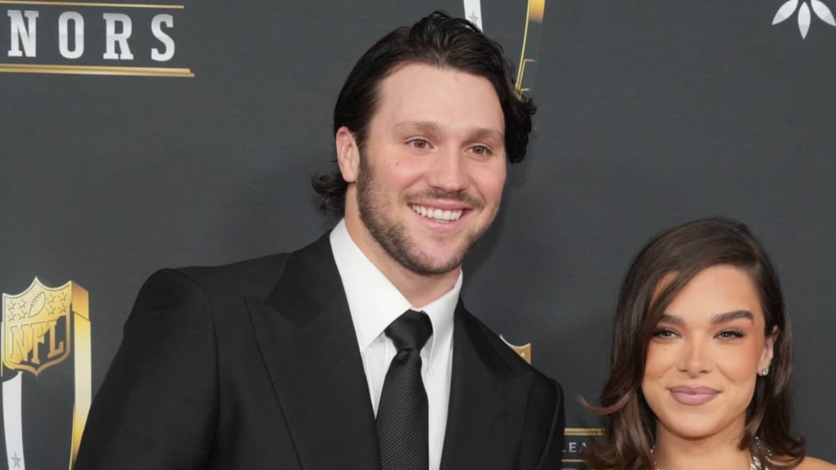 How Much Josh Allen Will Earn Per Second, Minute, Day, Week, and Month ...