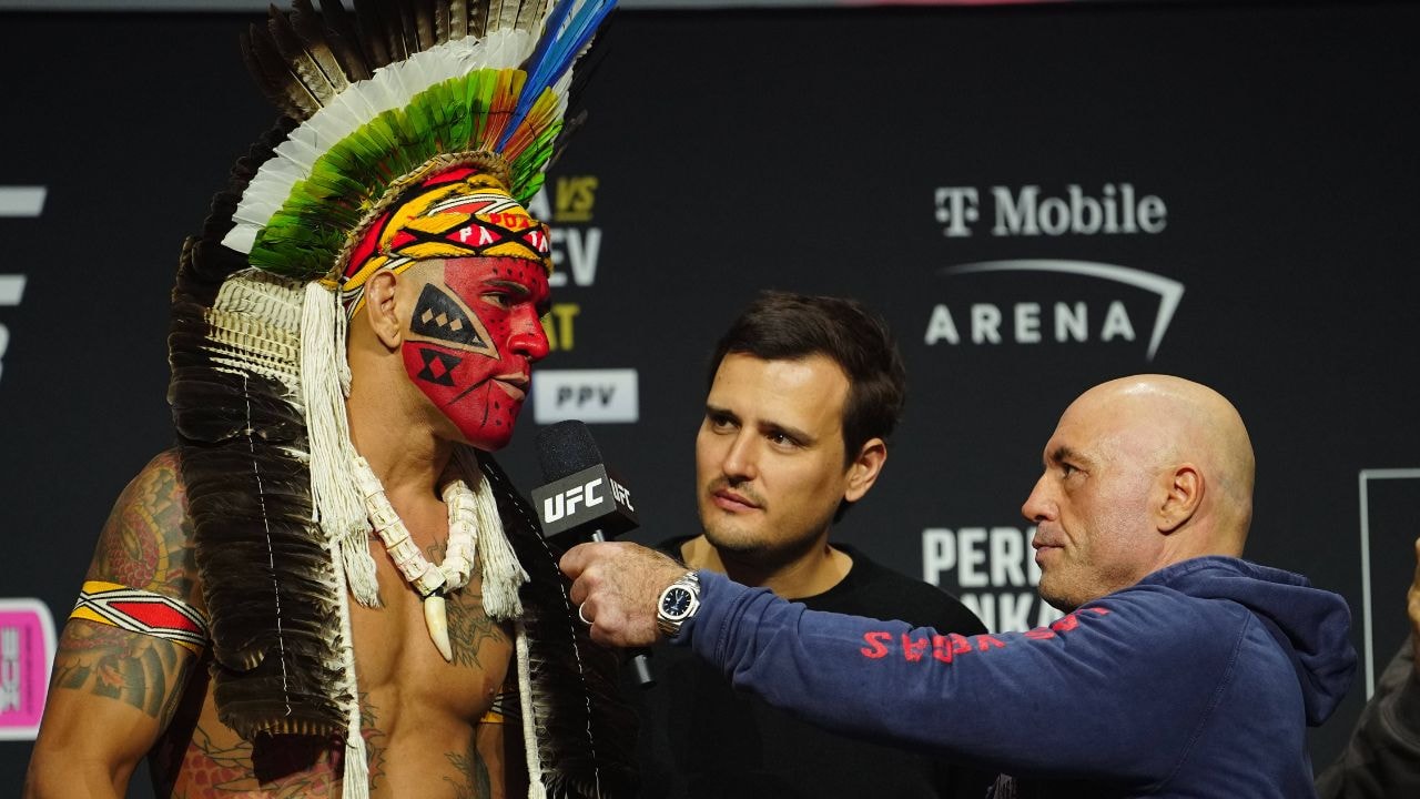 Despite His Title Loss, Alex Pereira Receives Big Praise From Joe Rogan ...