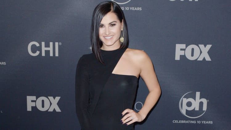 UFC Presenter Megan Olivi Shares Wholesome Baby Gender Reveal Video ...