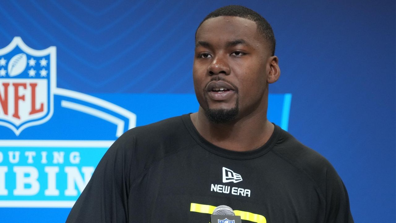 Who Are Mykel Williams' Parents? All About the Family of Georgia DE ...