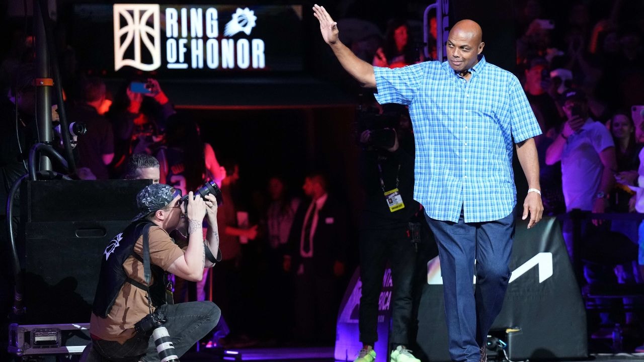 “Coaches Getting on My Nerves”: When Charles Barkley Was Convinced to Shoot From Steph Curry ...