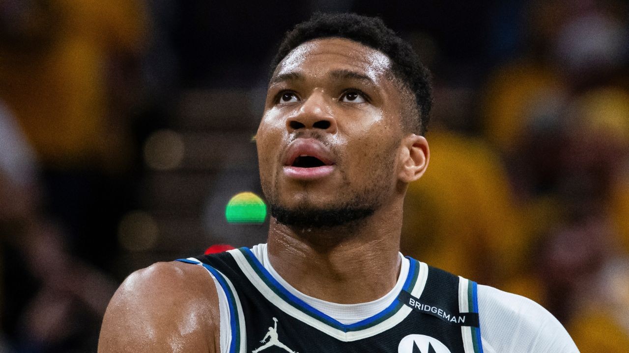 Giannis Antetokounmpo Once Revealed His Mother Didn't Believe He'd Be as Good as He Is - The ...