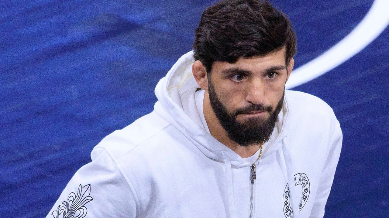 ‘You’re Not Jon Jones’: Islam Makhachev’s Coach Advises Arman Tsarukyan ...