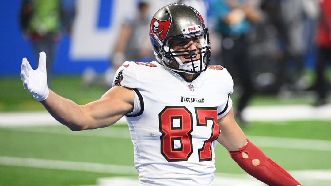 Rob Gronkowski Reveals How He Used to Fool the Bucs Into Thinking That ...