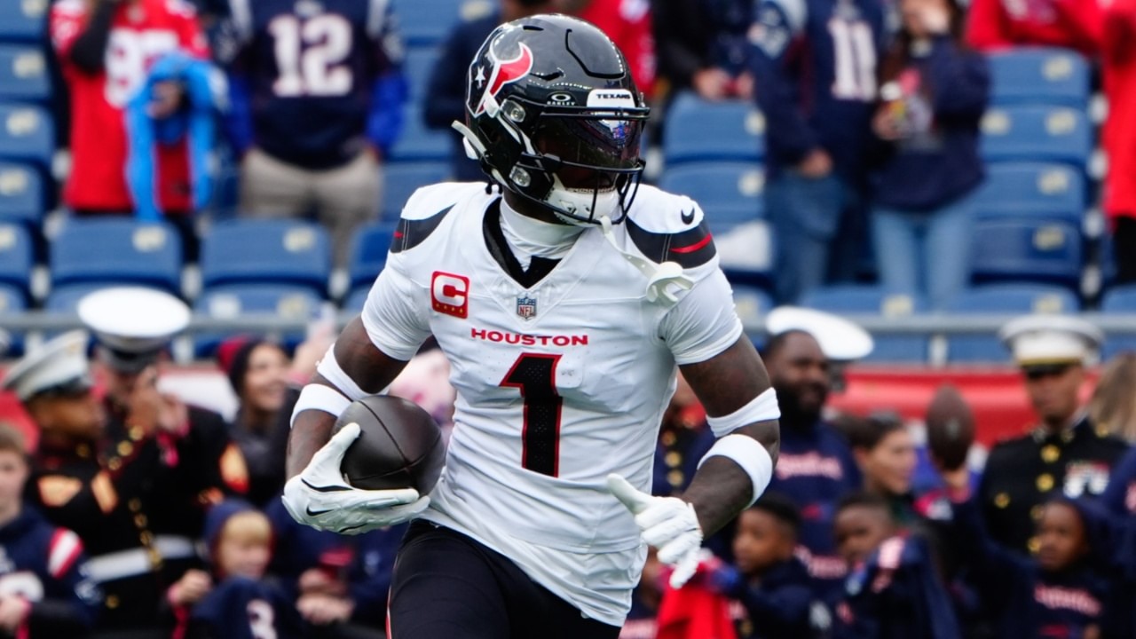 Is Stefon Diggs Out for the Season? Revisiting Patriots WR’s Clear ...