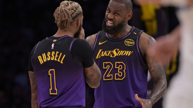 D’Angelo Russell Opens Up on Learning From LeBron James, How Opposing ...