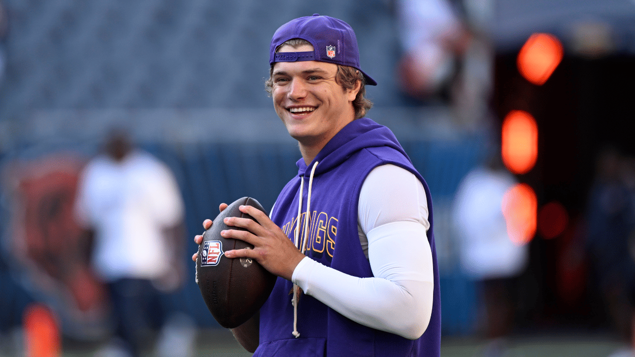 Troy Aikman Explains How J.J. McCarthy Flipped the Script After Caleb Williams Lifted the Bears ...