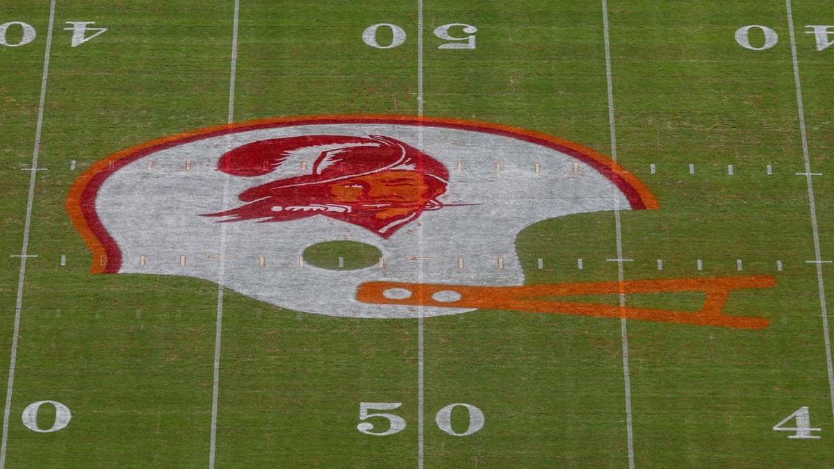 Tampa Bay Buccaneers Bring Back the “Bucco Bruce” Ahead of Week 3 Clash ...